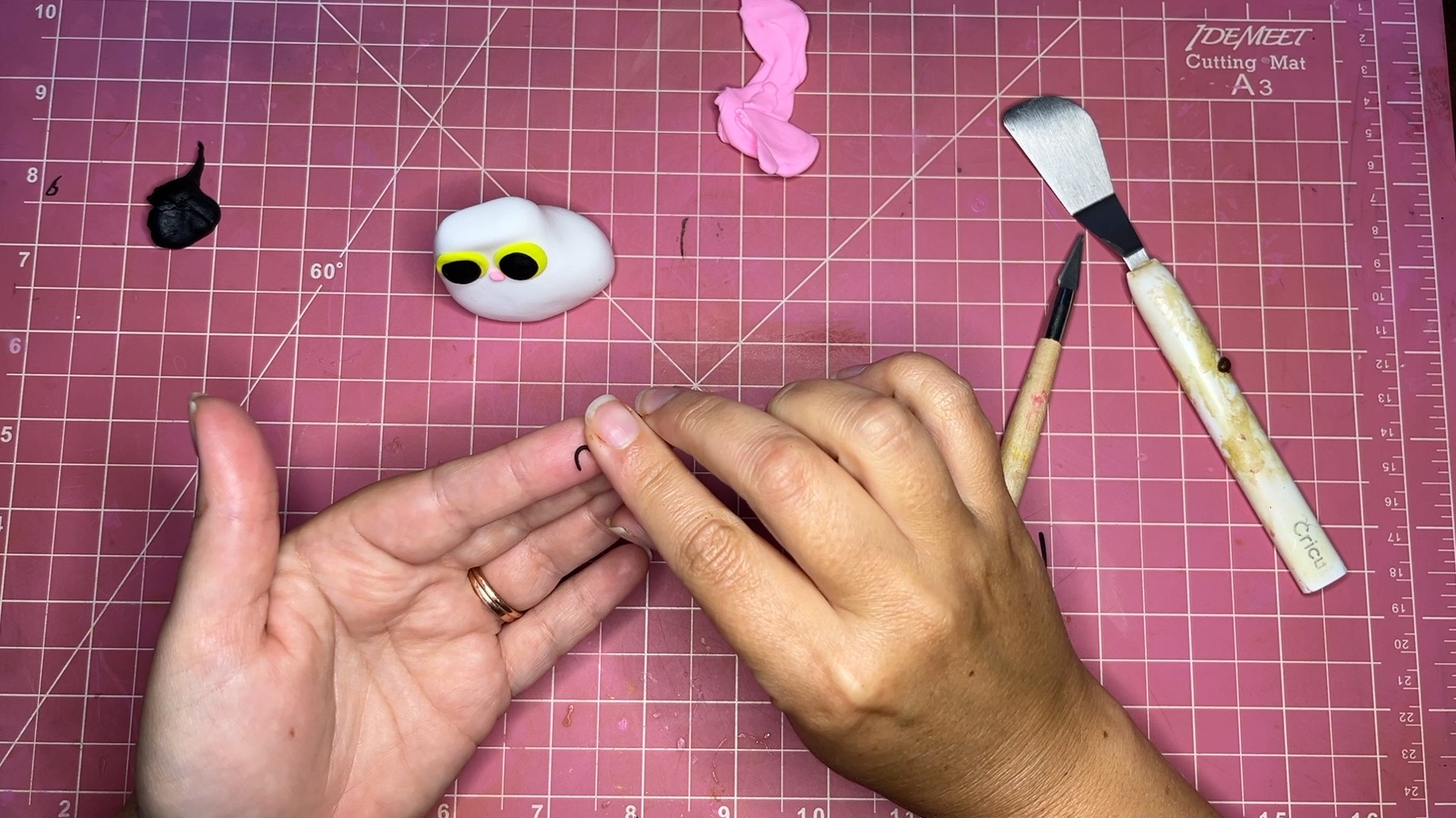 How to make Funny Halloween Cats with Witch Hats - HumbleBeesCreations