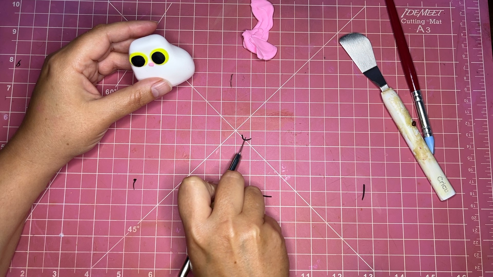 How to make Funny Halloween Cats with Witch Hats - HumbleBeesCreations